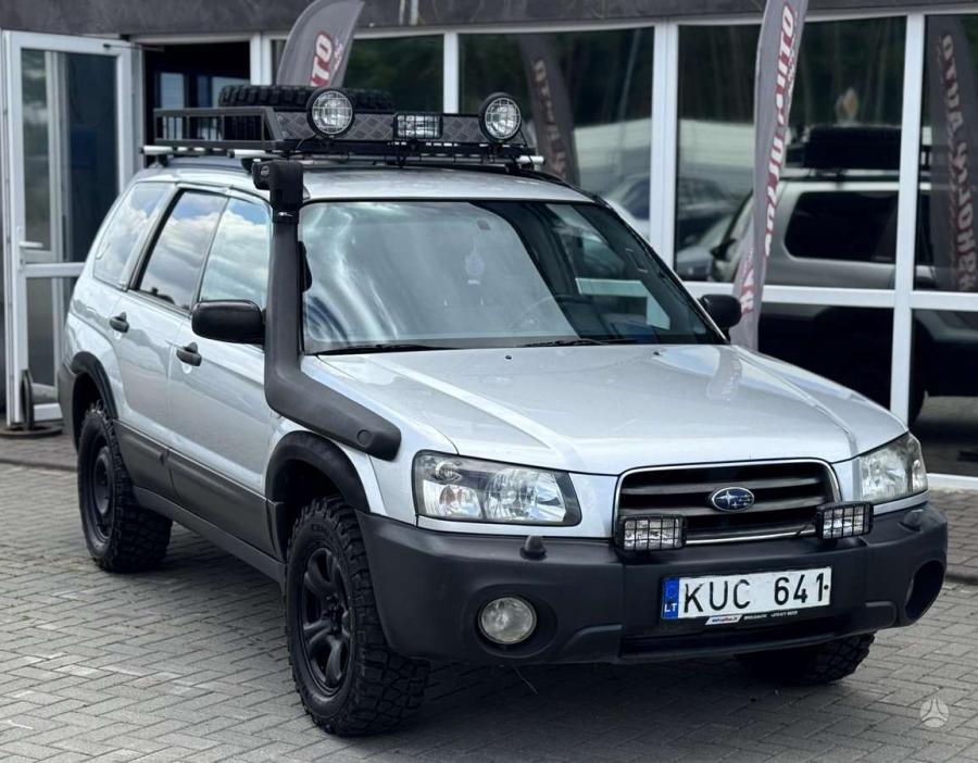 Pelēks Subaru Forester 2004 Radviliškis, ar dzinēja tilpumu 2.00 L un nobraukumu 400 tūkst. km par 4650 €, foto 7 vietnē AUTOMOTO.COM.LV