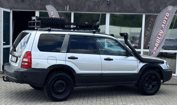 Grey Subaru Forester 2004 in Radviliskis, with an engine capacity of 2.00 L and mileage of 400 thousand km for 4650 €, photo 7 on AUTOMOTO.COM.LV