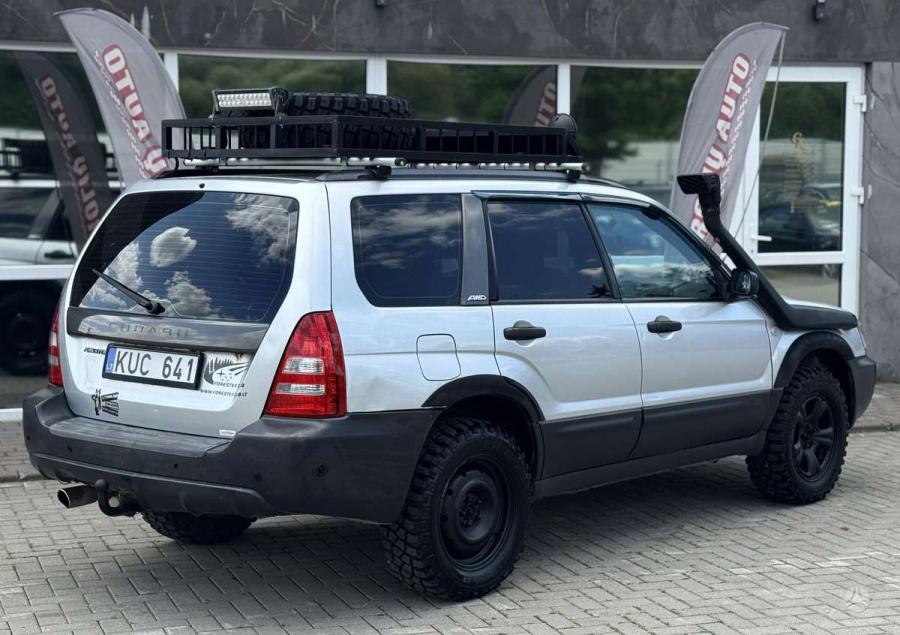 Pelēks Subaru Forester 2004 Radviliškis, ar dzinēja tilpumu 2.00 L un nobraukumu 400 tūkst. km par 4650 €, foto 10 vietnē AUTOMOTO.COM.LV