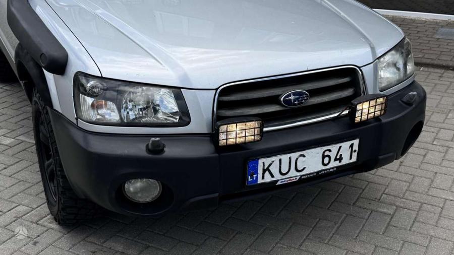 Pelēks Subaru Forester 2004 Radviliškis, ar dzinēja tilpumu 2.00 L un nobraukumu 400 tūkst. km par 4650 €, foto 14 vietnē AUTOMOTO.COM.LV
