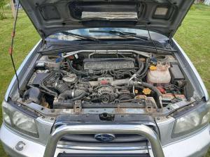 Pelēks Subaru Forester 2004 Anykščiai, ar dzinēja tilpumu 2.46 L un nobraukumu 375 tūkst. km par 4300 €, foto 12 vietnē AUTOMOTO.COM.LV