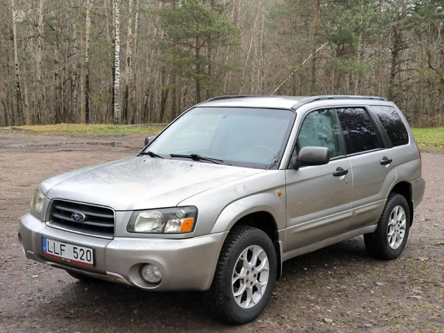 Grey Subaru Forester 2005 in Vilnius, with an engine capacity of 2.50 L and mileage of 186 thousand km for 2000 €, photo 2 on AUTOMOTO.COM.LV