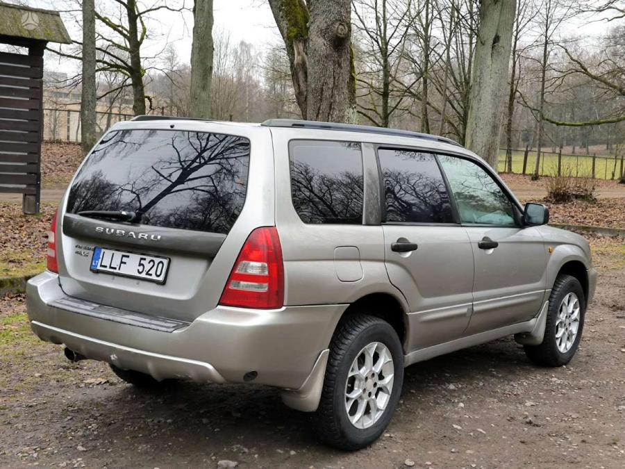 Grey Subaru Forester 2005 in Vilnius, with an engine capacity of 2.50 L and mileage of 186 thousand km for 2000 €, photo 4 on AUTOMOTO.COM.LV