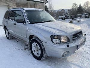 Grey Subaru Forester 2005 in Alytus, with an engine capacity of 2.00 L and mileage of 265 thousand km for 3600 €, photo 2 on AUTOMOTO.COM.LV
