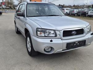 Pelēks Subaru Forester 2005 Šauļi, ar dzinēja tilpumu 2.00 L un nobraukumu 20 tūkst. km par 3550 €, foto  vietnē AUTOMOTO.COM.LV
