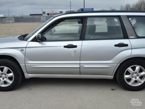 Pelēks Subaru Forester 2005 Šauļi, ar dzinēja tilpumu 2.00 L un nobraukumu 20 tūkst. km par 3550 €, foto 10 vietnē AUTOMOTO.COM.LV