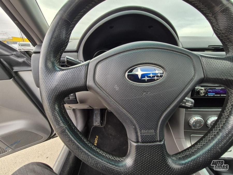 Pelēks Subaru Forester 2005 Šauļi, ar dzinēja tilpumu 2.00 L un nobraukumu 20 tūkst. km par 3550 €, foto 26 vietnē AUTOMOTO.COM.LV