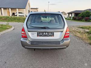 Grey Subaru Forester 2005 in Vilnius, with an engine capacity of 1.99 L and mileage of 225 thousand km for 3750 €, photo 7 on AUTOMOTO.COM.LV