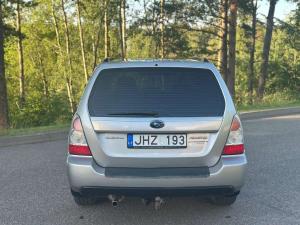 Grey Subaru Forester 2005 in Nemencine, with an engine capacity of 1.99 L and mileage of 308 thousand km for 2200 €, photo 7 on AUTOMOTO.COM.LV