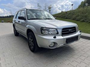 Grey Subaru Forester 2005 in Vilnius, with an engine capacity of 1.99 L and mileage of 217 thousand km for 3800 €, photo 4 on AUTOMOTO.COM.LV