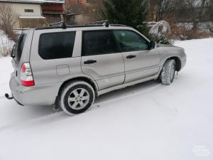 Pelēks Subaru Forester 2006 Utena, ar dzinēja tilpumu 2.00 L un nobraukumu 238 tūkst. km par 2450 €, foto 5 vietnē AUTOMOTO.COM.LV