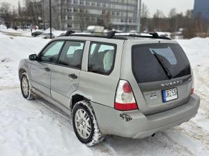 Grey Subaru Forester 2006 in Vilnius, with an engine capacity of 2.46 L and mileage of 400 thousand km for 1200 €, photo 4 on AUTOMOTO.COM.LV