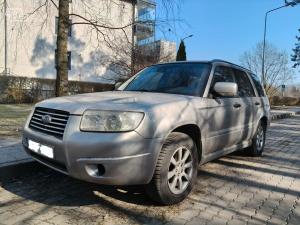 Grey Subaru Forester 2006 in Vilnius, with an engine capacity of 2.00 L and mileage of 258 thousand km for 2000 €, photo  on AUTOMOTO.COM.LV