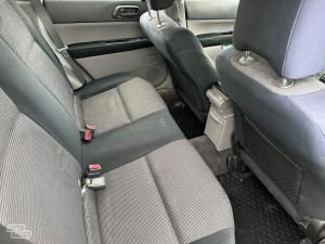 Grey Subaru Forester 2006 in Silute, with an engine capacity of 2.00 L and mileage of 335 thousand km for 2799 €, photo 9 on AUTOMOTO.COM.LV