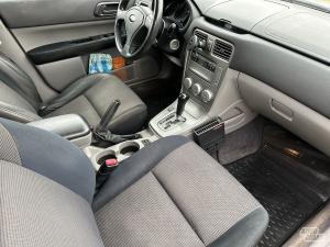 Grey Subaru Forester 2006 in Silute, with an engine capacity of 2.00 L and mileage of 335 thousand km for 2799 €, photo 10 on AUTOMOTO.COM.LV