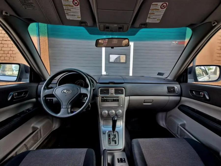Grey Subaru Forester 2006 in Riga, with an engine capacity of 2.00 L and mileage of 79 thousand km for 4290 €, photo 5 on AUTOMOTO.COM.LV