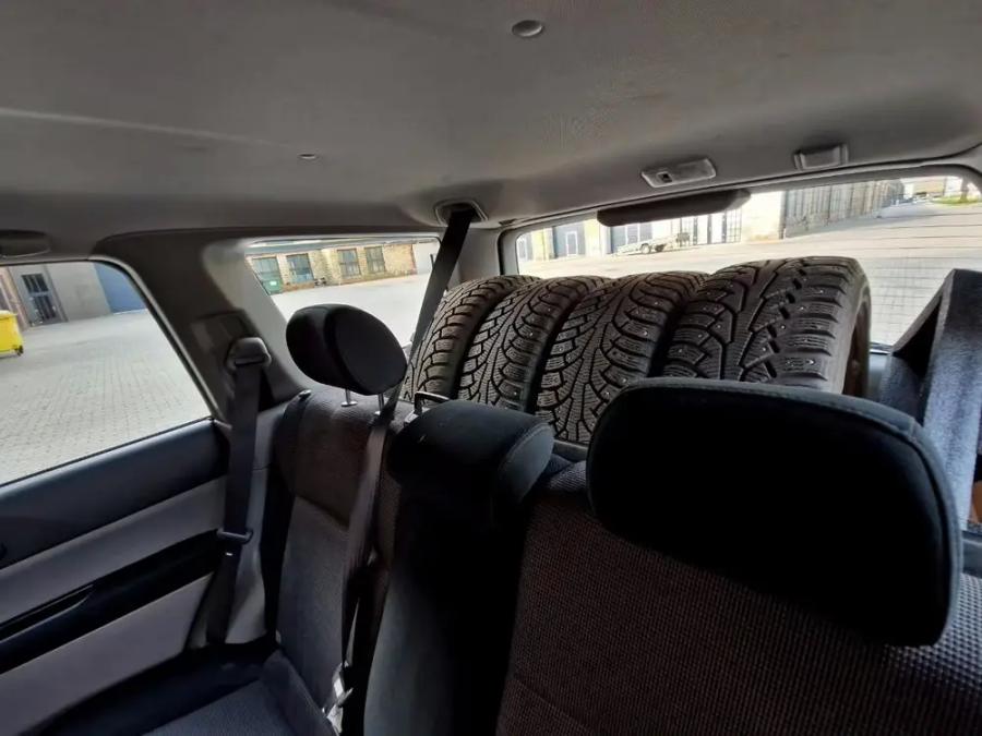 Grey Subaru Forester 2006 in Riga, with an engine capacity of 2.00 L and mileage of 79 thousand km for 4290 €, photo 8 on AUTOMOTO.COM.LV