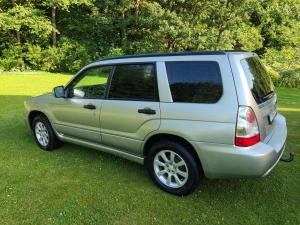 Pelēks Subaru Forester 2006 Marijampole, ar dzinēja tilpumu 1.99 L un nobraukumu 244 tūkst. km par 6000 €, foto 4 vietnē AUTOMOTO.COM.LV
