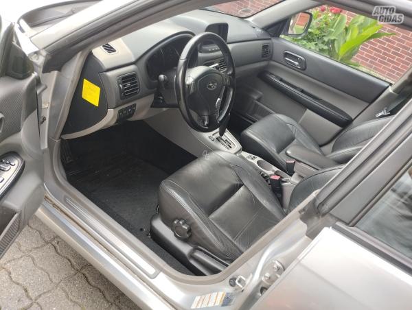 Grey Subaru Forester 2006 in Silute, with an engine capacity of 2.50 L and mileage of 225 thousand km for 4899 €, photo 10 on AUTOMOTO.COM.LV