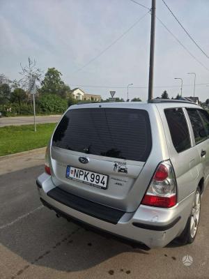 Grey Subaru Forester 2006 in Plunge, with an engine capacity of 1.99 L and mileage of 271 thousand km for 2750 €, photo 7 on AUTOMOTO.COM.LV