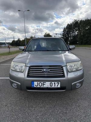 Grey Subaru Forester 2006 in Vilnius, with an engine capacity of 1.99 L and mileage of 244 thousand km for 3500 €, photo 4 on AUTOMOTO.COM.LV