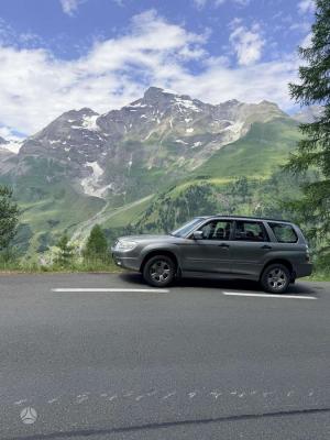 Grey Subaru Forester 2006 in Vilnius, with an engine capacity of 1.99 L and mileage of 244 thousand km for 3500 €, photo 7 on AUTOMOTO.COM.LV