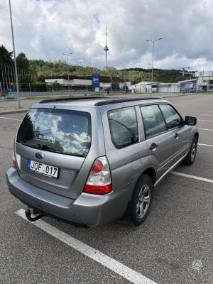 Grey Subaru Forester 2006 in Vilnius, with an engine capacity of 1.99 L and mileage of 244 thousand km for 3500 €, photo 15 on AUTOMOTO.COM.LV
