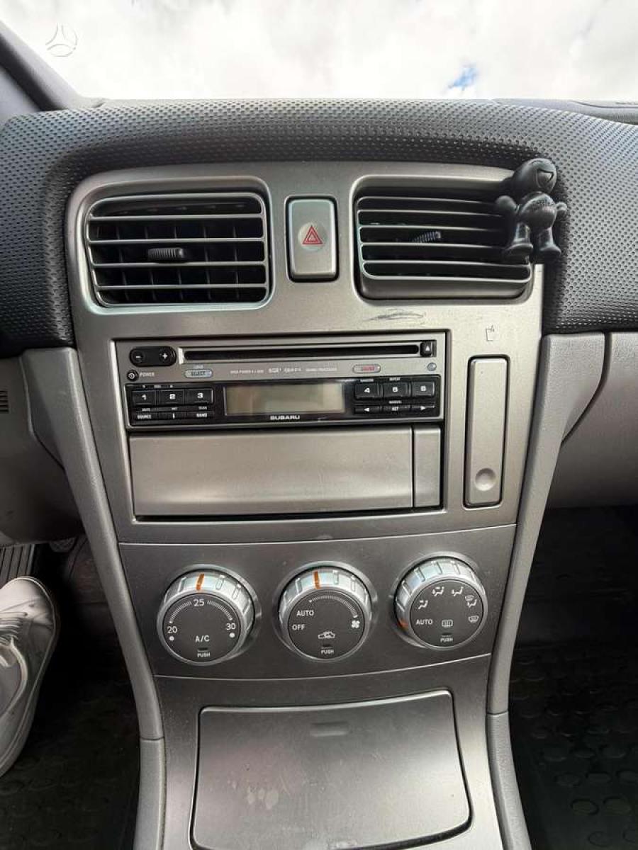 Grey Subaru Forester 2006 in Vilnius, with an engine capacity of 1.99 L and mileage of 244 thousand km for 3500 €, photo 21 on AUTOMOTO.COM.LV
