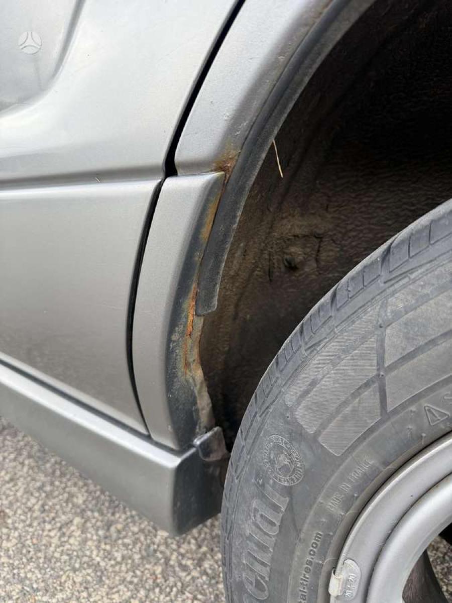 Grey Subaru Forester 2006 in Vilnius, with an engine capacity of 1.99 L and mileage of 244 thousand km for 3500 €, photo 25 on AUTOMOTO.COM.LV