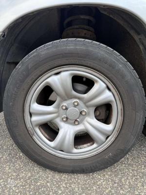 Grey Subaru Forester 2006 in Vilnius, with an engine capacity of 1.99 L and mileage of 244 thousand km for 3500 €, photo 26 on AUTOMOTO.COM.LV