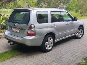 Grey Subaru Forester 2006 in Silute, with an engine capacity of 2.50 L and mileage of 225 thousand km for 5300 €, photo 3 on AUTOMOTO.COM.LV