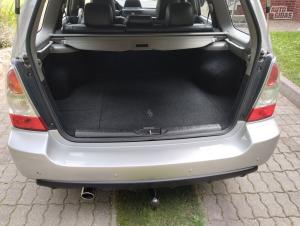 Grey Subaru Forester 2006 in Silute, with an engine capacity of 2.50 L and mileage of 225 thousand km for 5300 €, photo 15 on AUTOMOTO.COM.LV