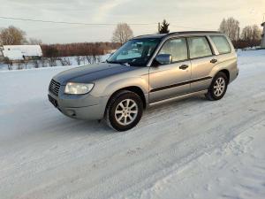 Pelēks Subaru Forester 2007 Kelmė, ar dzinēja tilpumu 1.99 L un nobraukumu 247 tūkst. km par 3700 €, foto  vietnē AUTOMOTO.COM.LV