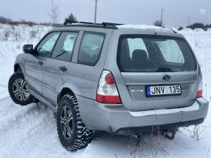 Pelēks Subaru Forester 2007 Viļņa, ar dzinēja tilpumu 1.99 L un nobraukumu 370 tūkst. km par 2750 €, foto 9 vietnē AUTOMOTO.COM.LV