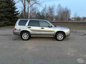 Grey Subaru Forester 2007 in Marijampole, with an engine capacity of 2.00 L and mileage of 264 thousand km for 2700 €, photo 7 on AUTOMOTO.COM.LV