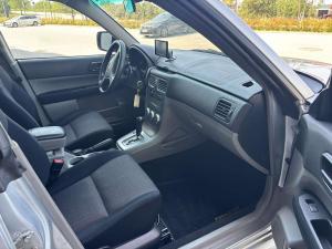 Pelēks Subaru Forester 2007 Viļņa, ar dzinēja tilpumu 1.99 L un nobraukumu 205 tūkst. km par 3850 €, foto 7 vietnē AUTOMOTO.COM.LV