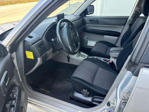 Pelēks Subaru Forester 2007 Viļņa, ar dzinēja tilpumu 1.99 L un nobraukumu 205 tūkst. km par 3850 €, foto 12 vietnē AUTOMOTO.COM.LV