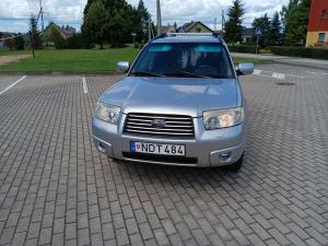 Pelēks Subaru Forester 2007 Joniškis, ar dzinēja tilpumu 2.00 L un nobraukumu 310 tūkst. km par 2900 €, foto 3 vietnē AUTOMOTO.COM.LV
