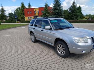 Pelēks Subaru Forester 2007 Joniškis, ar dzinēja tilpumu 2.00 L un nobraukumu 310 tūkst. km par 2900 €, foto 4 vietnē AUTOMOTO.COM.LV