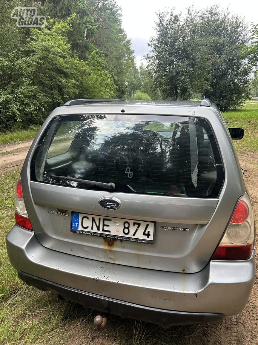 Grey Subaru Forester 2007 in Kazlu Ruda, with an engine capacity of 2.00 L and mileage of 320 thousand km for 1200 €, photo 5 on AUTOMOTO.COM.LV