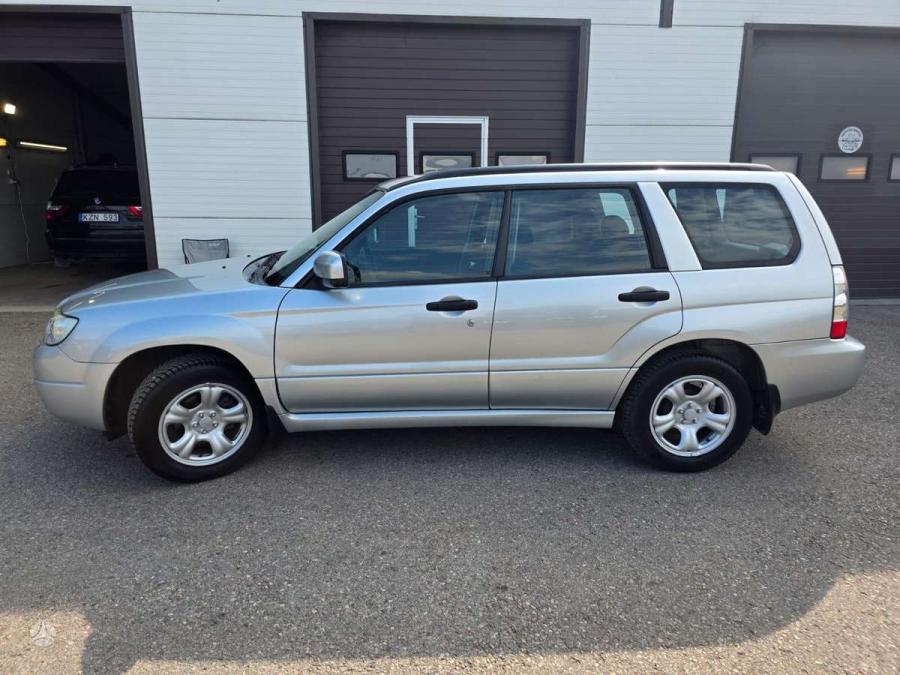 Pelēks Subaru Forester 2007 Utena, ar dzinēja tilpumu 1.99 L un nobraukumu 249 tūkst. km par 4550 €, foto 7 vietnē AUTOMOTO.COM.LV