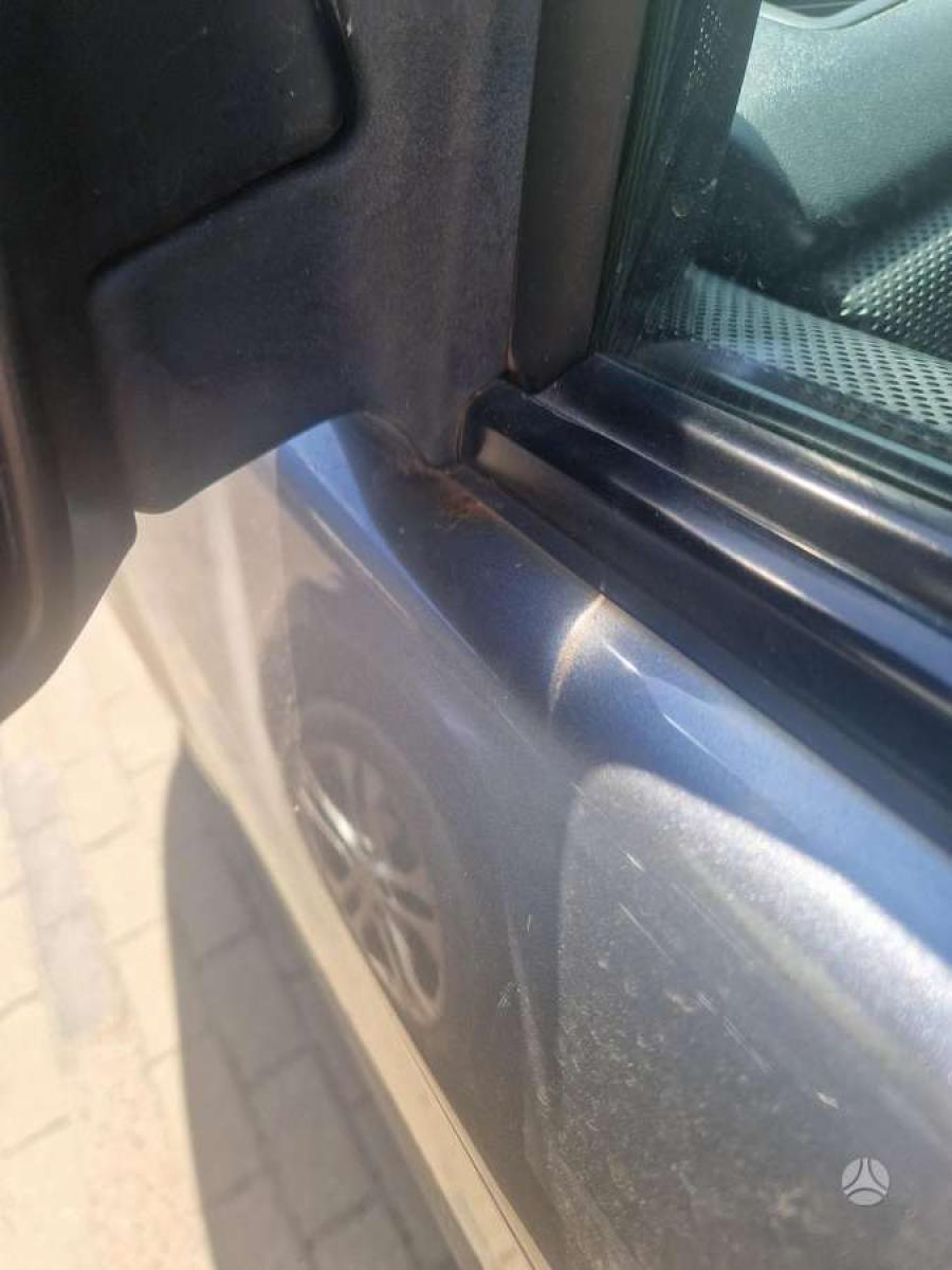 Pelēks Subaru Forester 2007 Viļņa, ar dzinēja tilpumu 2.50 L un nobraukumu 305 tūkst. km par 5000 €, foto 10 vietnē AUTOMOTO.COM.LV
