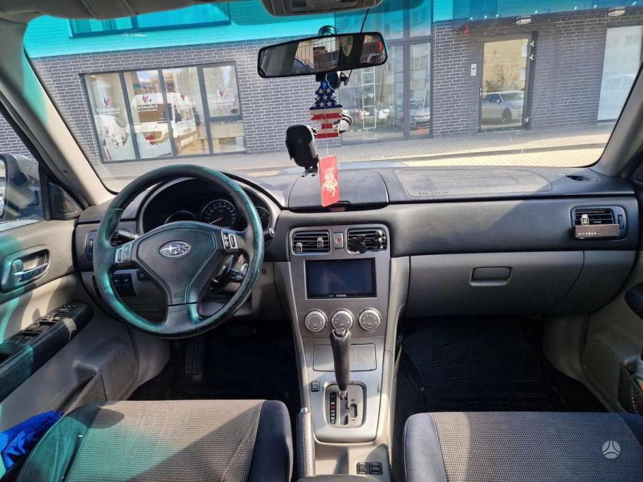 Pelēks Subaru Forester 2007 Viļņa, ar dzinēja tilpumu 2.50 L un nobraukumu 305 tūkst. km par 5000 €, foto 13 vietnē AUTOMOTO.COM.LV