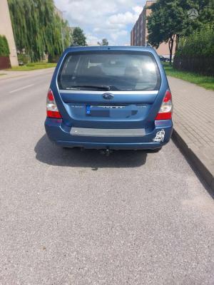 Grey Subaru Forester 2007 in Jurbarkas, with an engine capacity of 2.00 L and mileage of 240 thousand km for 3499 €, photo 5 on AUTOMOTO.COM.LV