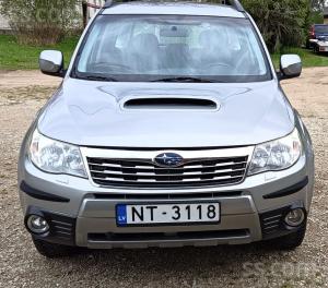 Pelēks Subaru Forester 2008 Gulbene, ar dzinēja tilpumu 2.00 L un nobraukumu 190 tūkst. km par 5900 €, foto 2 vietnē AUTOMOTO.COM.LV