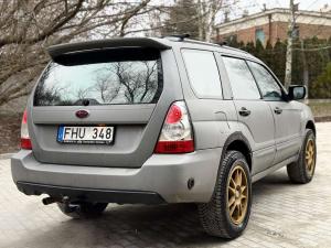 Grey Subaru Forester 2008 in Vilnius, with an engine capacity of 2.00 L and mileage of 273 thousand km for 2750 €, photo 4 on AUTOMOTO.COM.LV