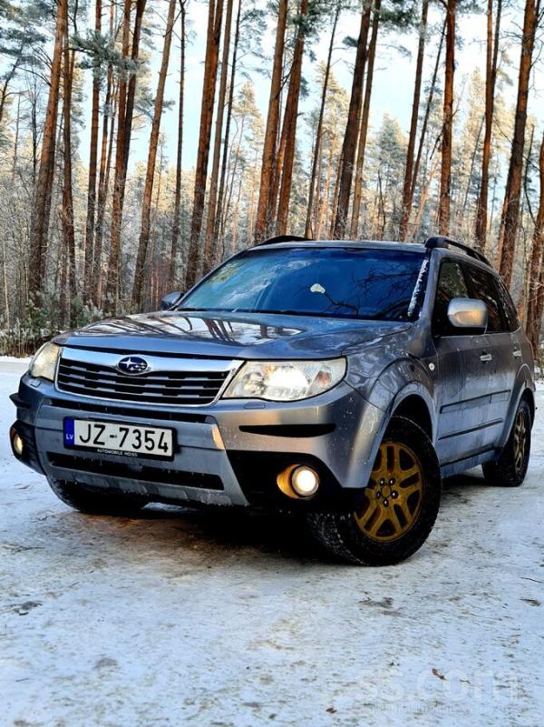 Grey Subaru Forester 2008 in Jurmala, with an engine capacity of 2.00 L and mileage of 0 thousand km for 2990 €, photo 1 on AUTOMOTO.COM.LV