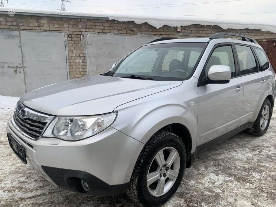 Pelēks Subaru Forester 2008 Kauņa, ar dzinēja tilpumu 1.99 L un nobraukumu 211 tūkst. km par 4555 €, foto 5 vietnē AUTOMOTO.COM.LV