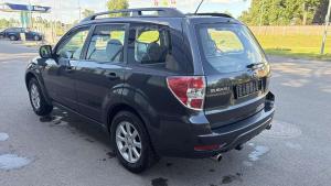 Pelēks Subaru Forester 2008 Utena, ar dzinēja tilpumu 2.00 L un nobraukumu 227 tūkst. km par 5950 €, foto 4 vietnē AUTOMOTO.COM.LV