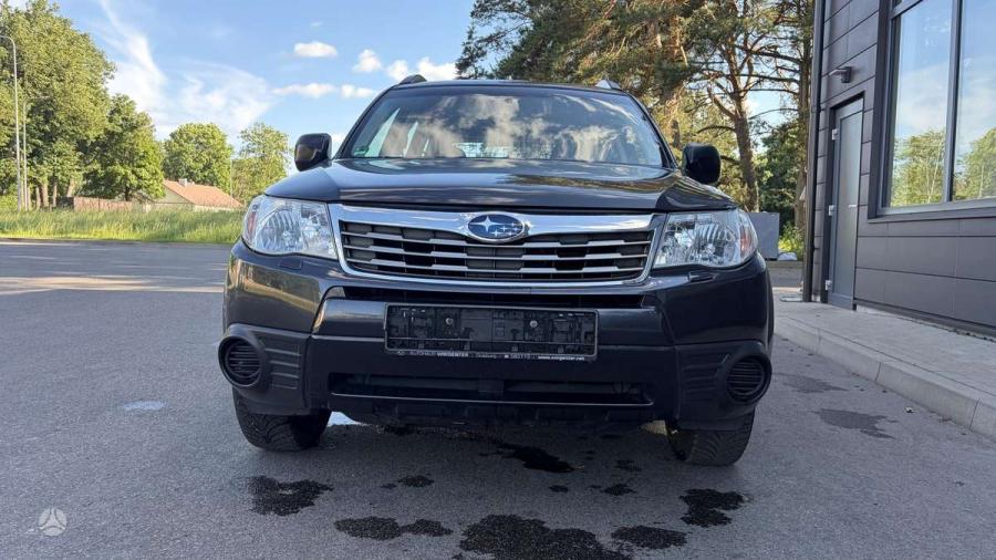 Pelēks Subaru Forester 2008 Utena, ar dzinēja tilpumu 2.00 L un nobraukumu 227 tūkst. km par 5950 €, foto 9 vietnē AUTOMOTO.COM.LV